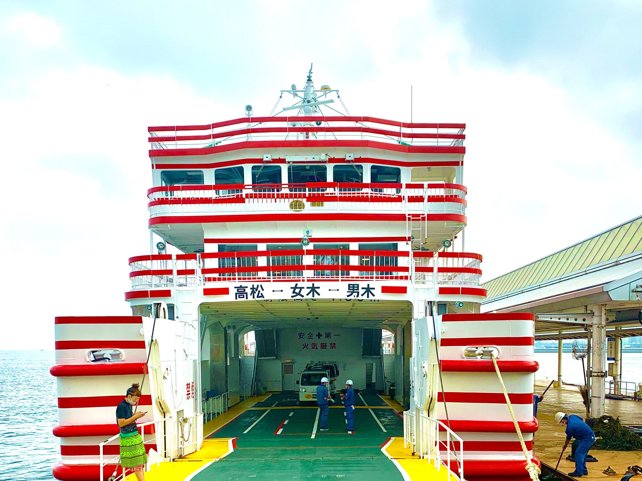 Megijima (Onigashima) – A Mysterious Island Blending Legend and Art ...